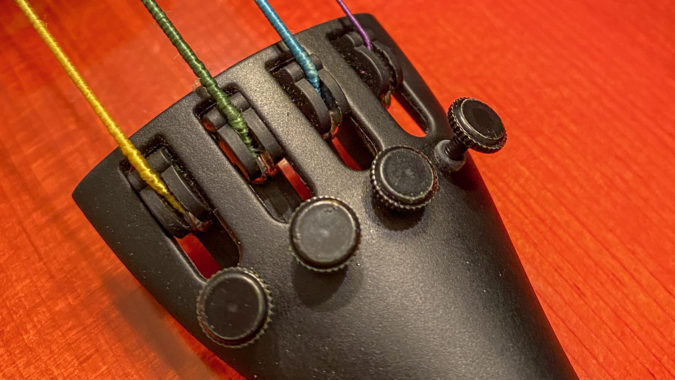 Tuning Your String Instrument - Menchey Music