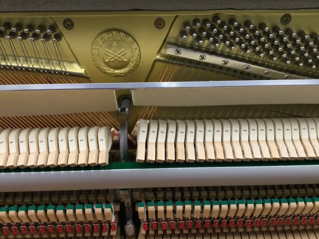 Yamaha - Model M500 (QADC) Cherry – 44” Console Piano - Menchey Music