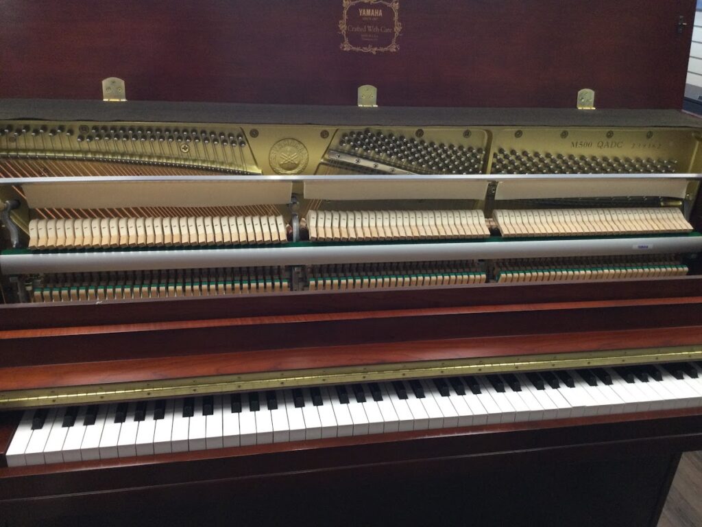 Yamaha - Model M500 (QADC) Cherry – 44” Console Piano - Menchey Music